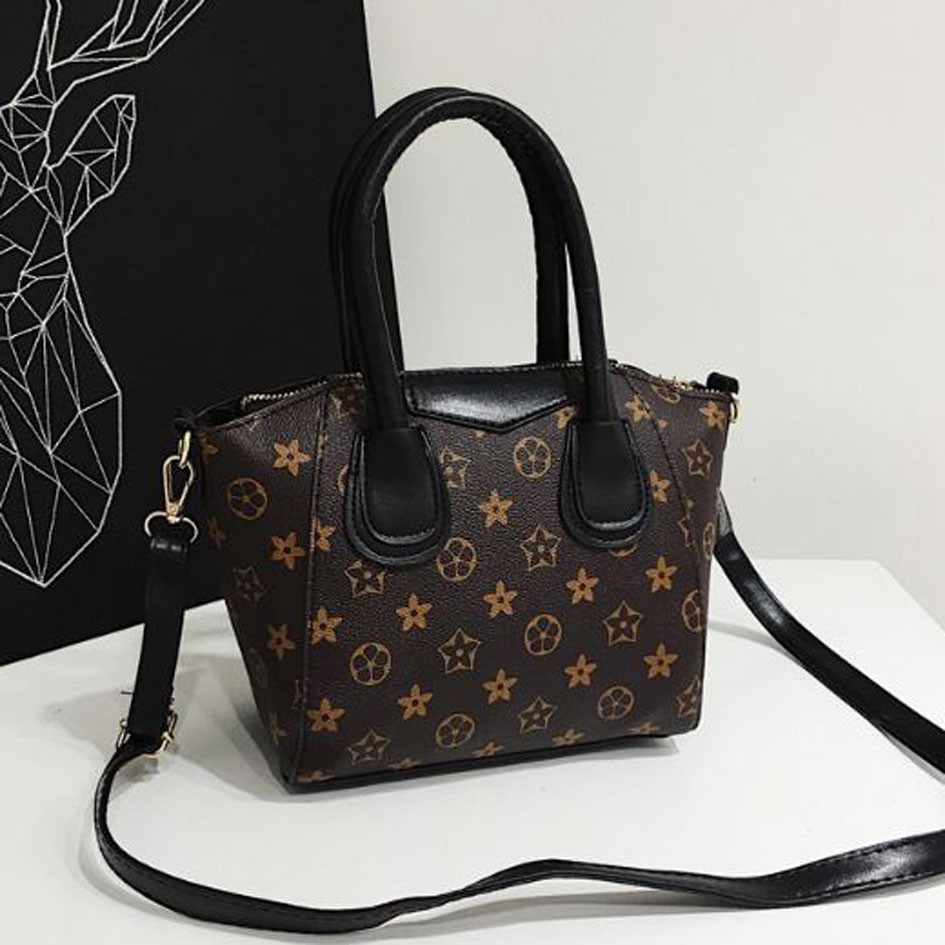 HITAM MERAH PUTIH Aoli women's sling bag black red and white monogram ...