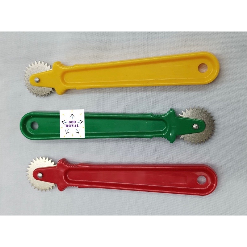 Tracing Wheel Plastic (sold per pc) | Shopee Philippines