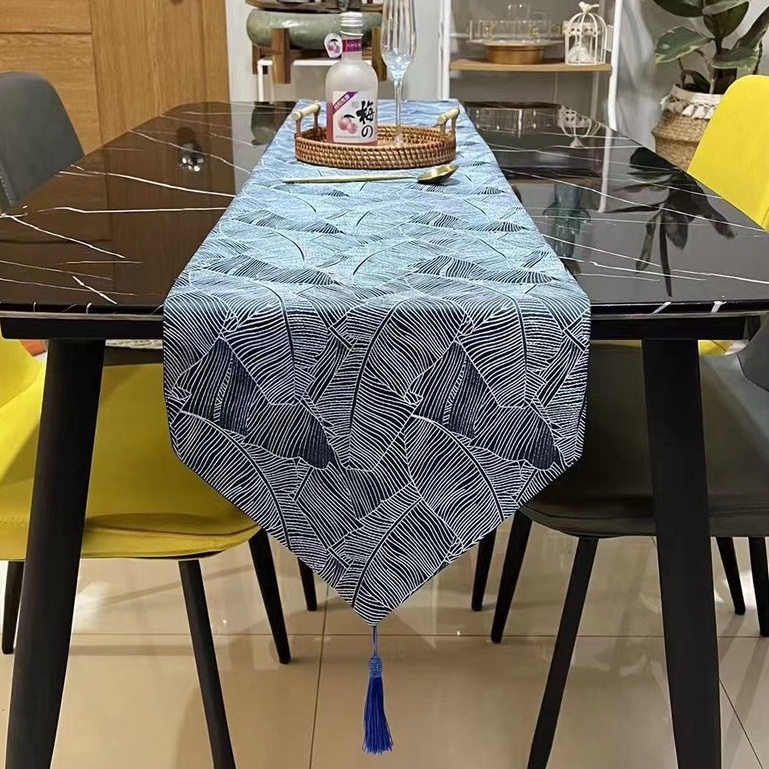 8 seater Table Runner Hotel Style Elegant Silk Table Runner with ...