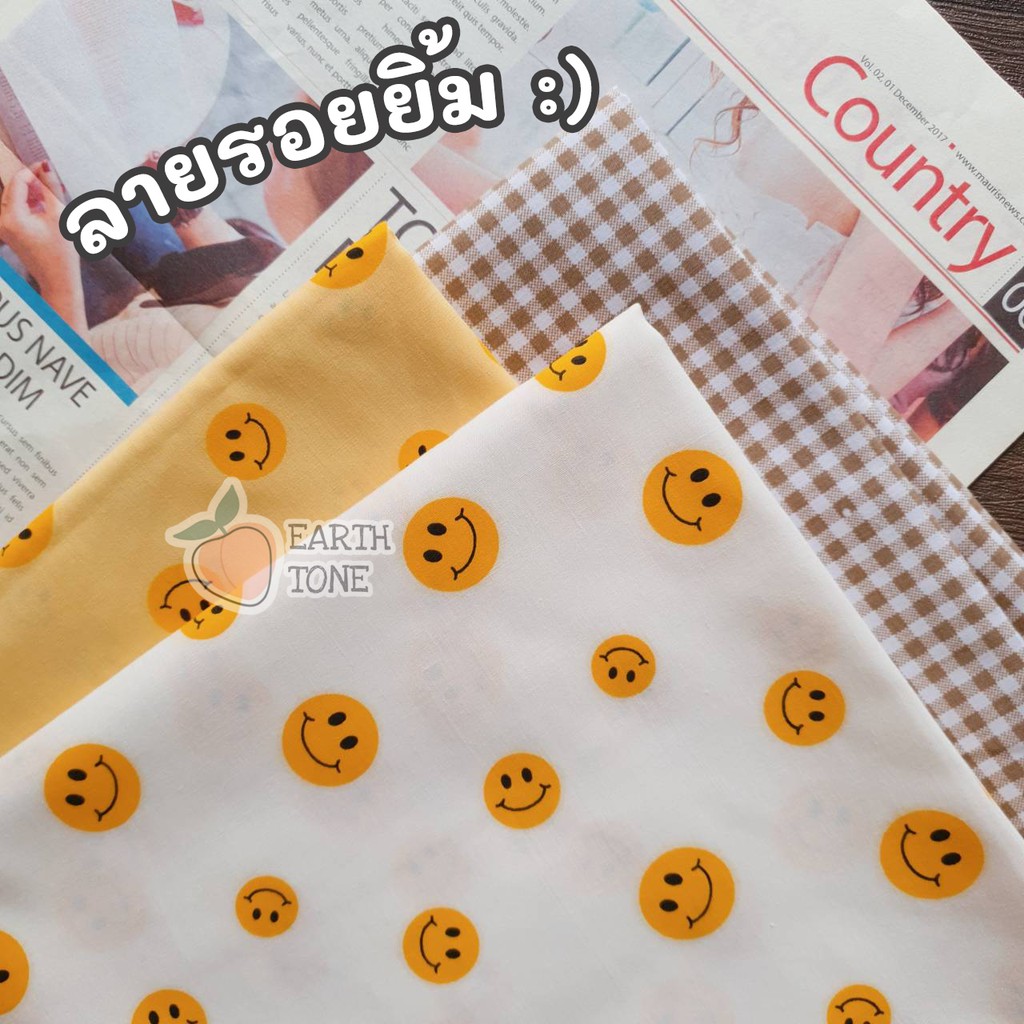 Tablecloth Photography Props Smiley Face Pattern Yellow And White There ...