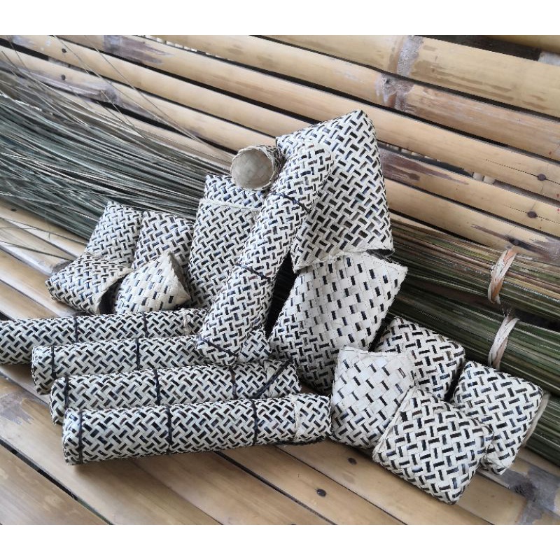 Ayupit Tampipi Coin Purse made of Buri and Nitob | Shopee Philippines