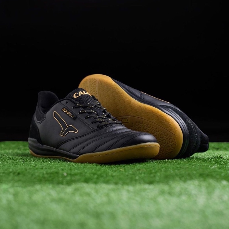 Futsal Shoes CALCI BOMSALA ANCHOR | Shopee Philippines