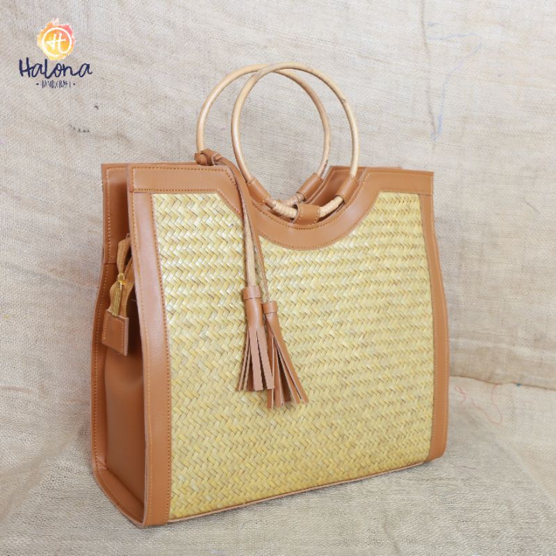 Handmade pandan woven rattan handle bag, beautiful ethnic women's ...