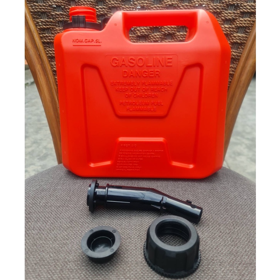 5 liters Fuel Tank Container gasoline Spare Plastic (portable) | Shopee ...