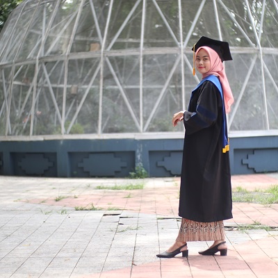 Ipb Graduate Graduation Toga Package | Shopee Philippines