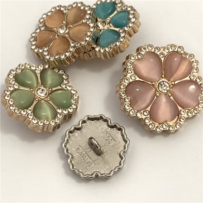5Pieces/lot Luxury Diamond Flower Buttons for Clothing Wholesale ...