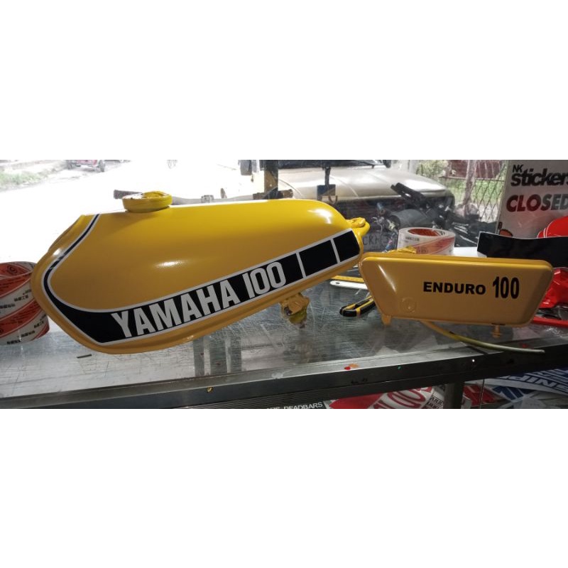 YAMAHA 100 ENDURO VINYL STICKER SET (OIL TANK STICKERS) | Shopee ...