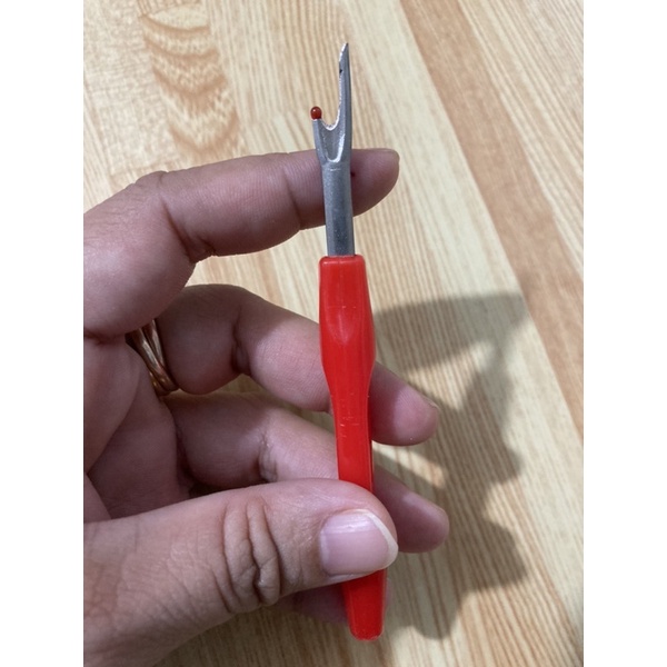 Big Seam Ripper sold per pc | Shopee Philippines