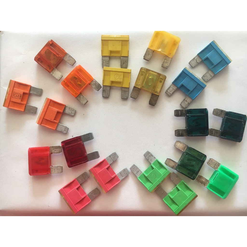 29x34mm- Large master fuse, large needle in stock (20A 30A 40A 50A 60A ...