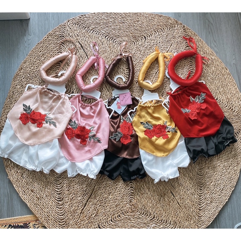 Lotus flower bib for baby. 1 set of 3 details (skirt - bib - bib ...
