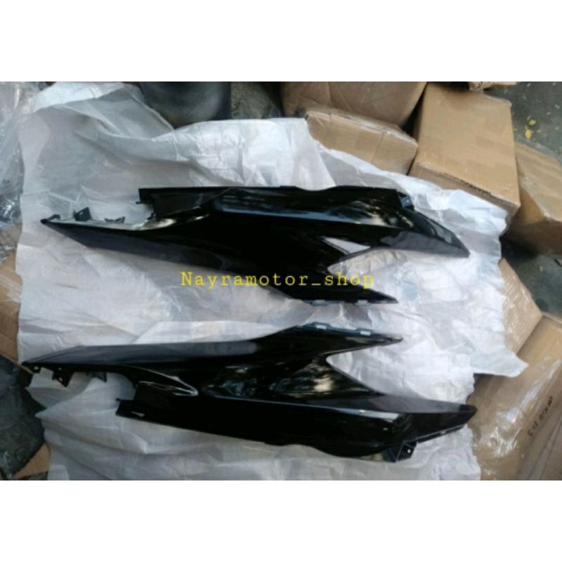 HITAM Honda Vario led new 125 150 side body Cover Black gloss left and ...