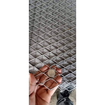 Expanded metal screen 1"x2" hole size 4ft lapad x 8ft haba | Shopee ...