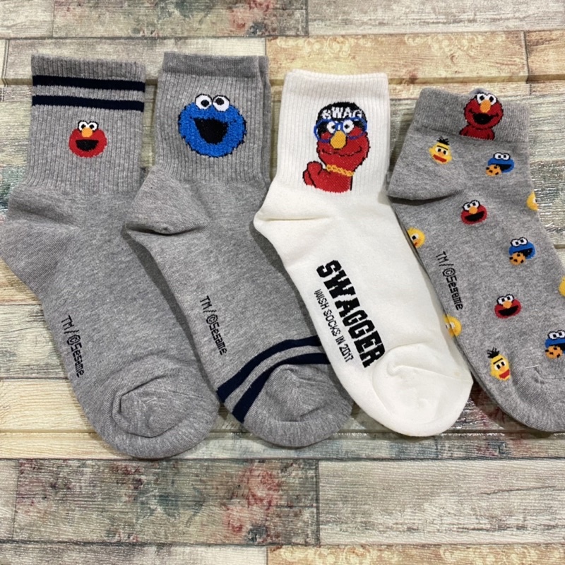 Korean Socks | Elmo | Sesame Street Iconic Socks | Shopee Philippines