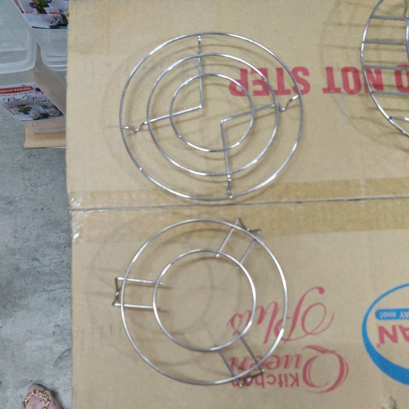 Stainless steel Wire rack Patungan ng Kawali at kaldero | Shopee ...