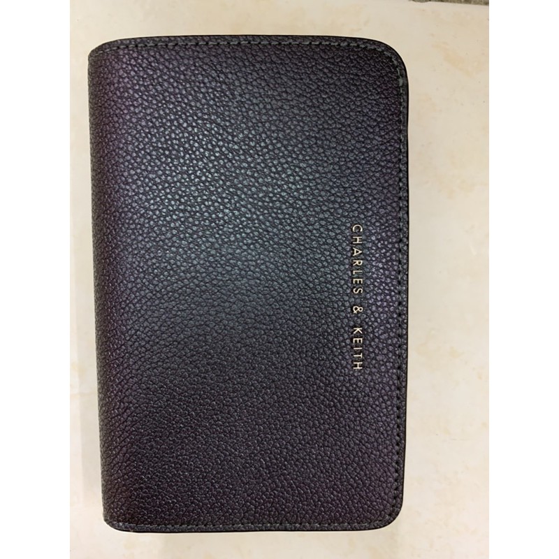 Brand new Charles and Keith wallet (little defects) | Shopee Philippines
