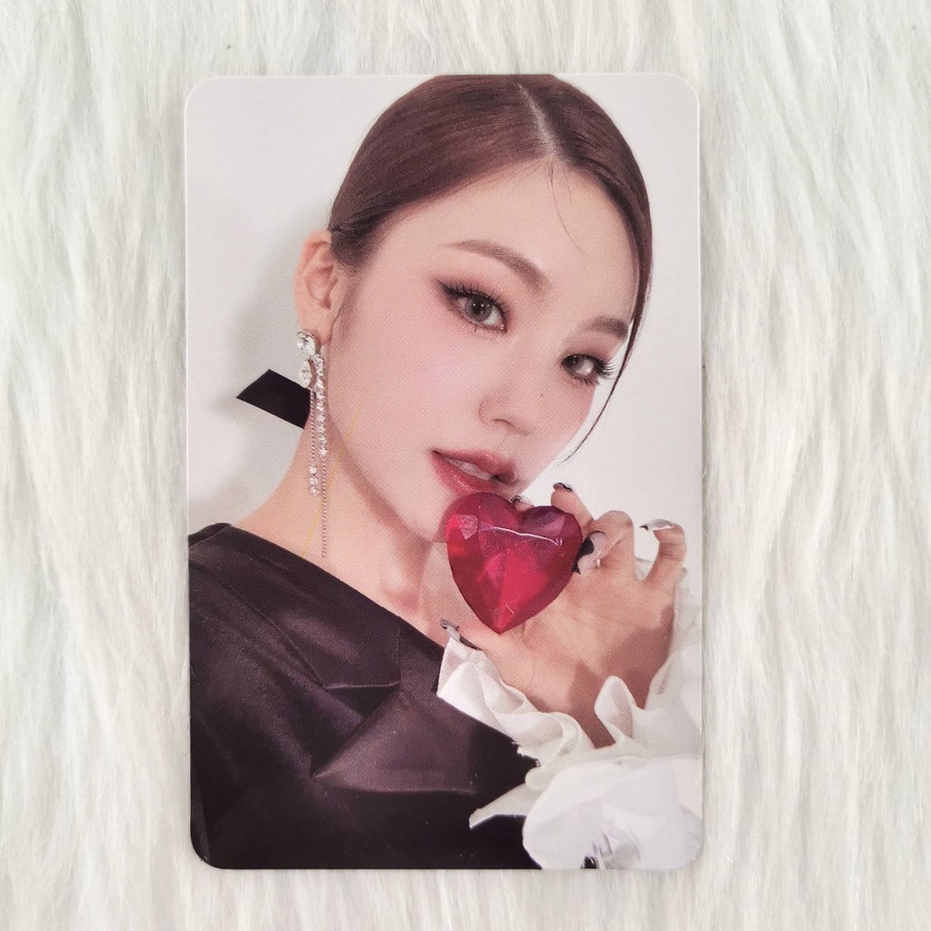 ITZY Checkmate Album Official Photocard Ryujin Yeji Lia Yuna Chaeryoung ...