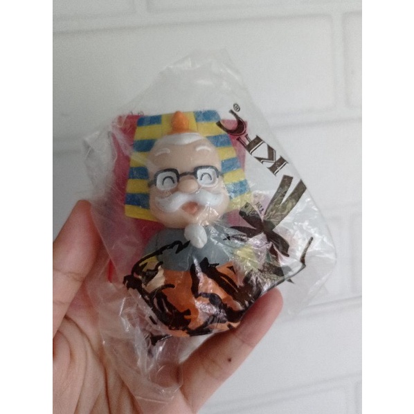 Toy figure colonel sanders around the world/Toy kfc colonel sanders ...