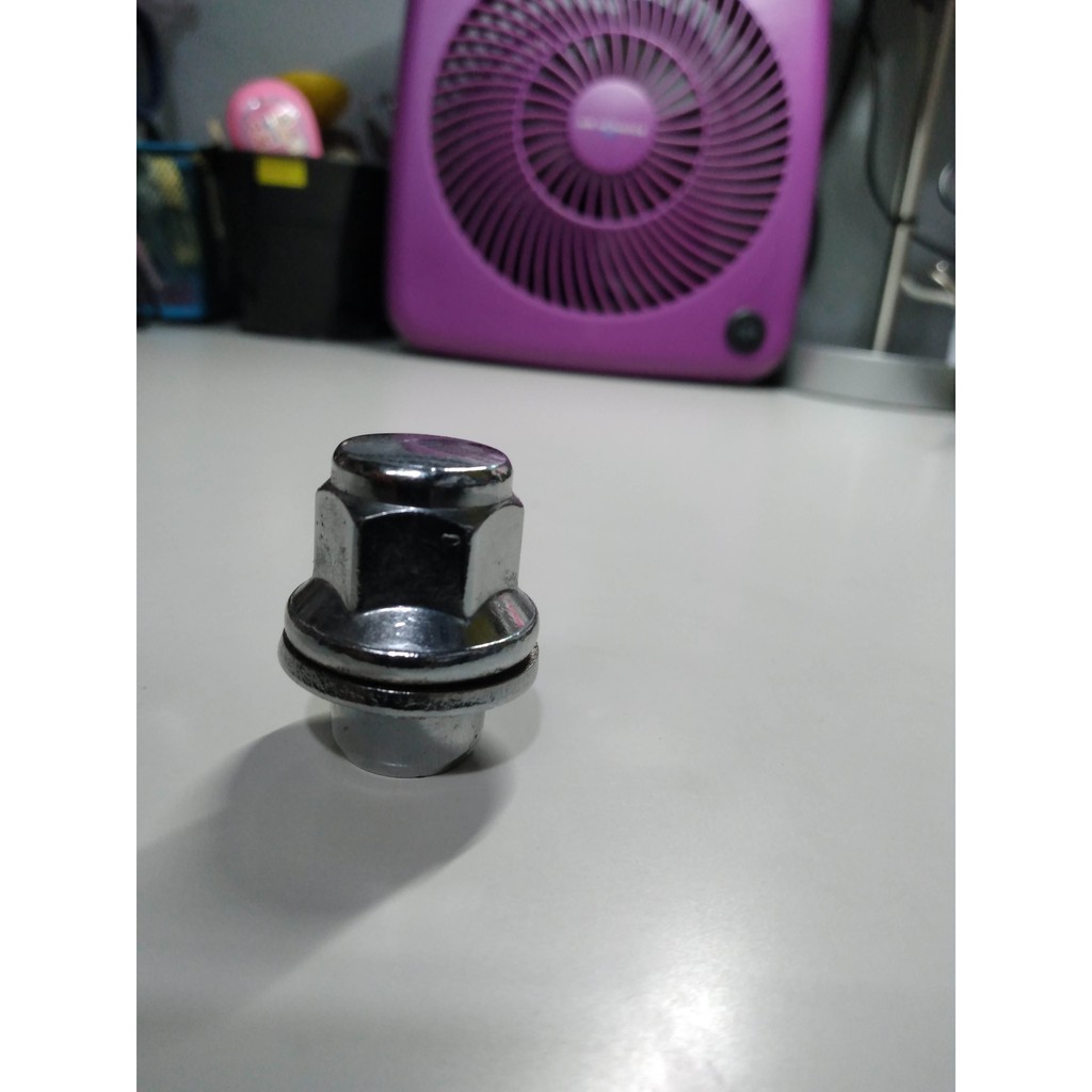 Original Short Lug Nut with Washer for Toyota Vios, Altis, Lancer Hex ...