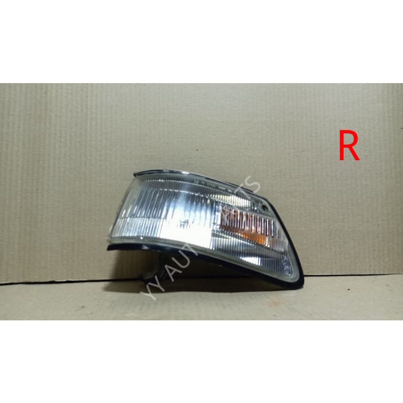 TOYOTA COROLLA AE91 ANGLE LAMP/CORNER LAMP USED | Shopee Philippines