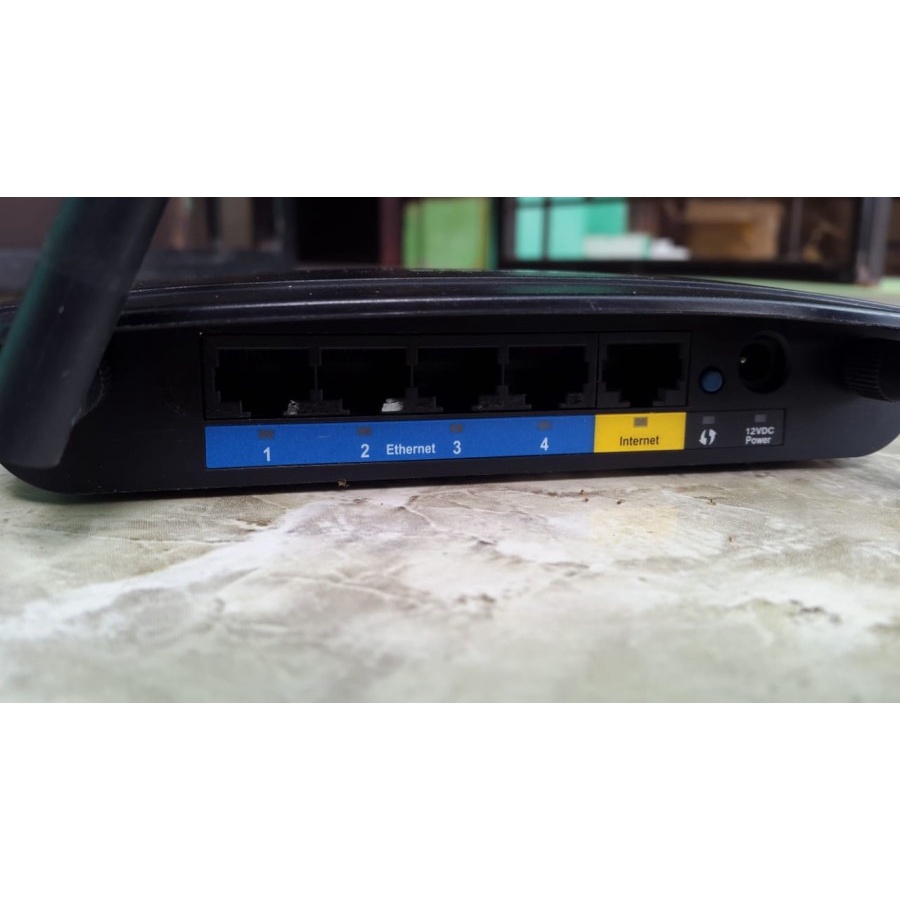 Linksys E1700 & EA3500 Gigabit OpenWRT Load Balance 1+1+1+1=4 WAN ...