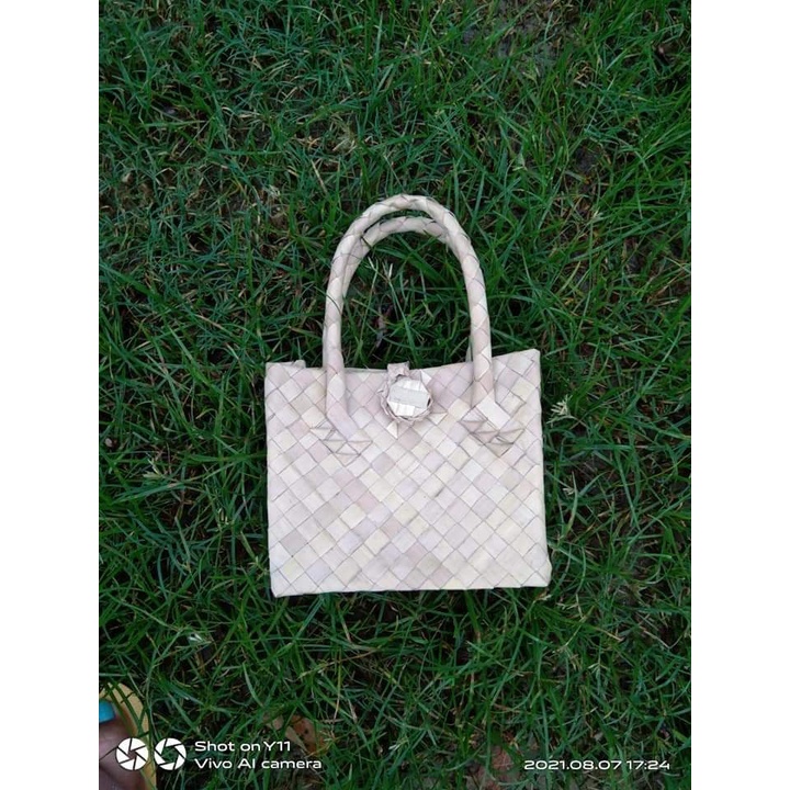 VIGAN Ilocos Sur Native Buri Silag Basket Bag With Strap And Lock ...