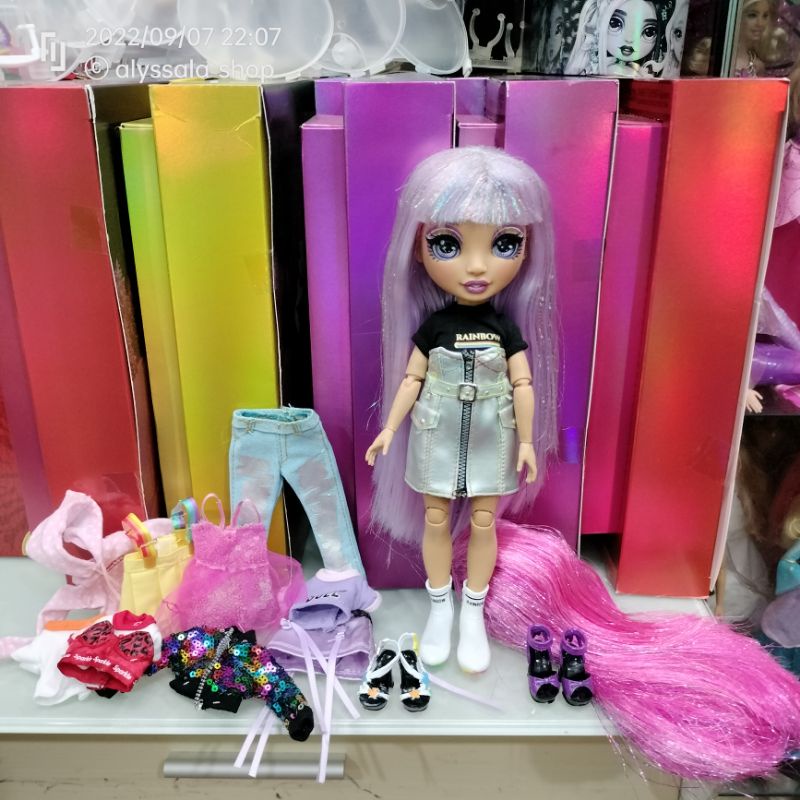 Rainbow High Doll Avery Styles And Fashion Studio | Shopee Philippines