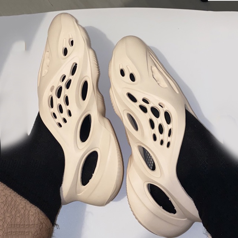 1:1 High Quality Men Sandals Foam Runner Outdoor Slippers Women Foam ...