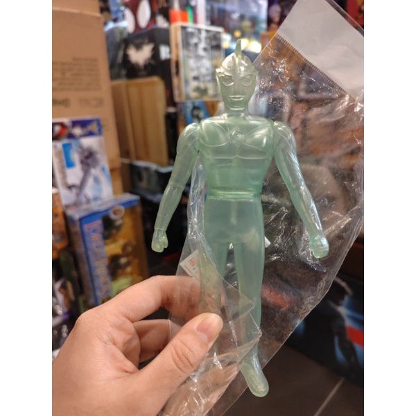 BANDAI UHMC Ultraman Cosmos Skeleton Corona Mode Soft Vinyl Figure G ...