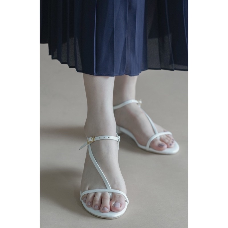 Tazanna Olive 1 inch low block Heel | Shopee Philippines