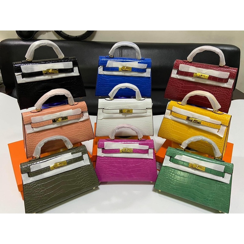 KELLY CROCS MINI 22CM SLING BAG COMPLETE INCLUSION | Shopee Philippines