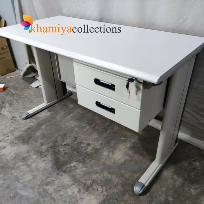 Light Gray Office Table, High-End Working Desk, Freestanding Table ...