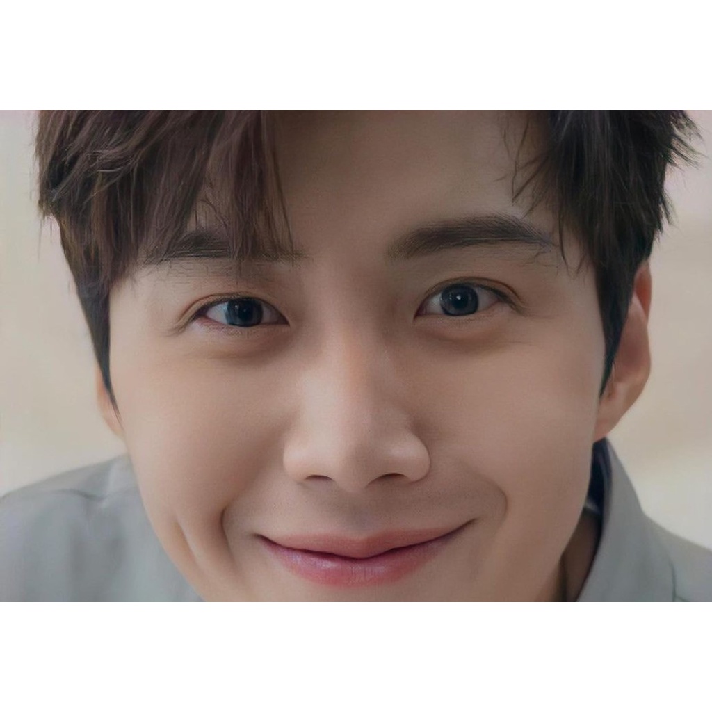 Kim Seon Ho Poster / Kim Seon Ho Posters with FREE Poster Box with FREE ...