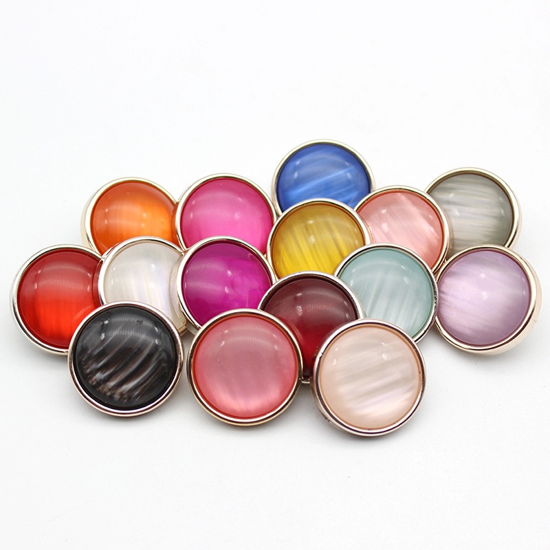 10 Pieces/lot Fashion Resin Clothing Buttons Round Black White Pink ...