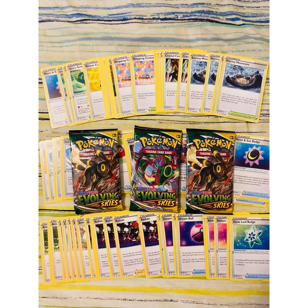 EVOLVING SKIES TRAINERS. Original Pokemon TCG Cards Commons and ...