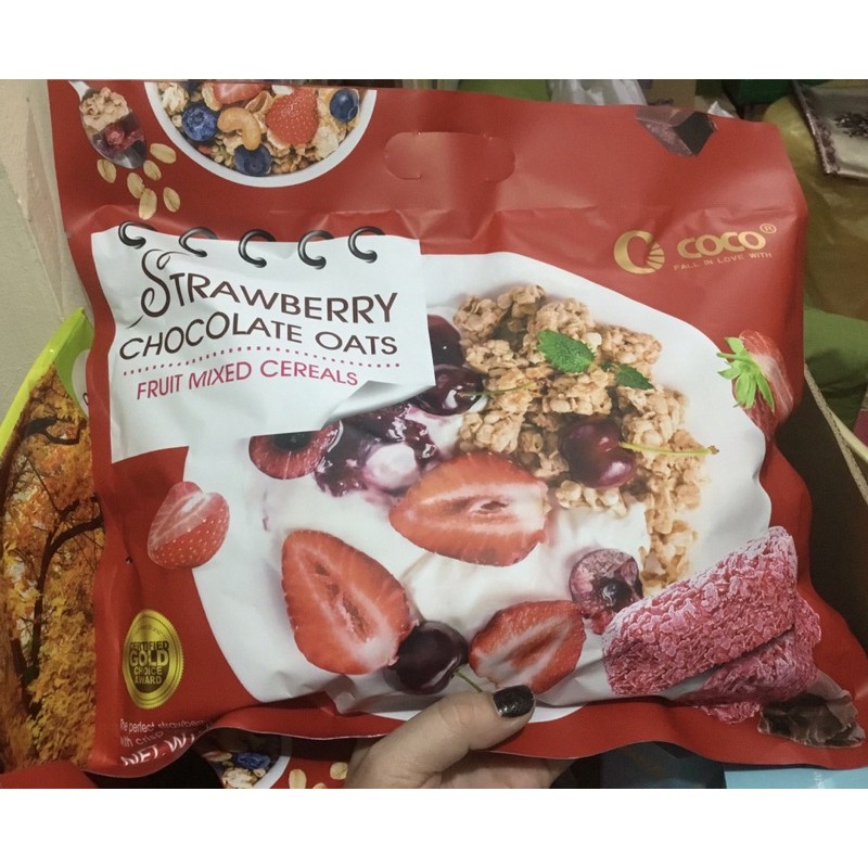 COCO STRAWBERRY Chocolate Oats Fruit Mixed Cereals 400g | Shopee ...