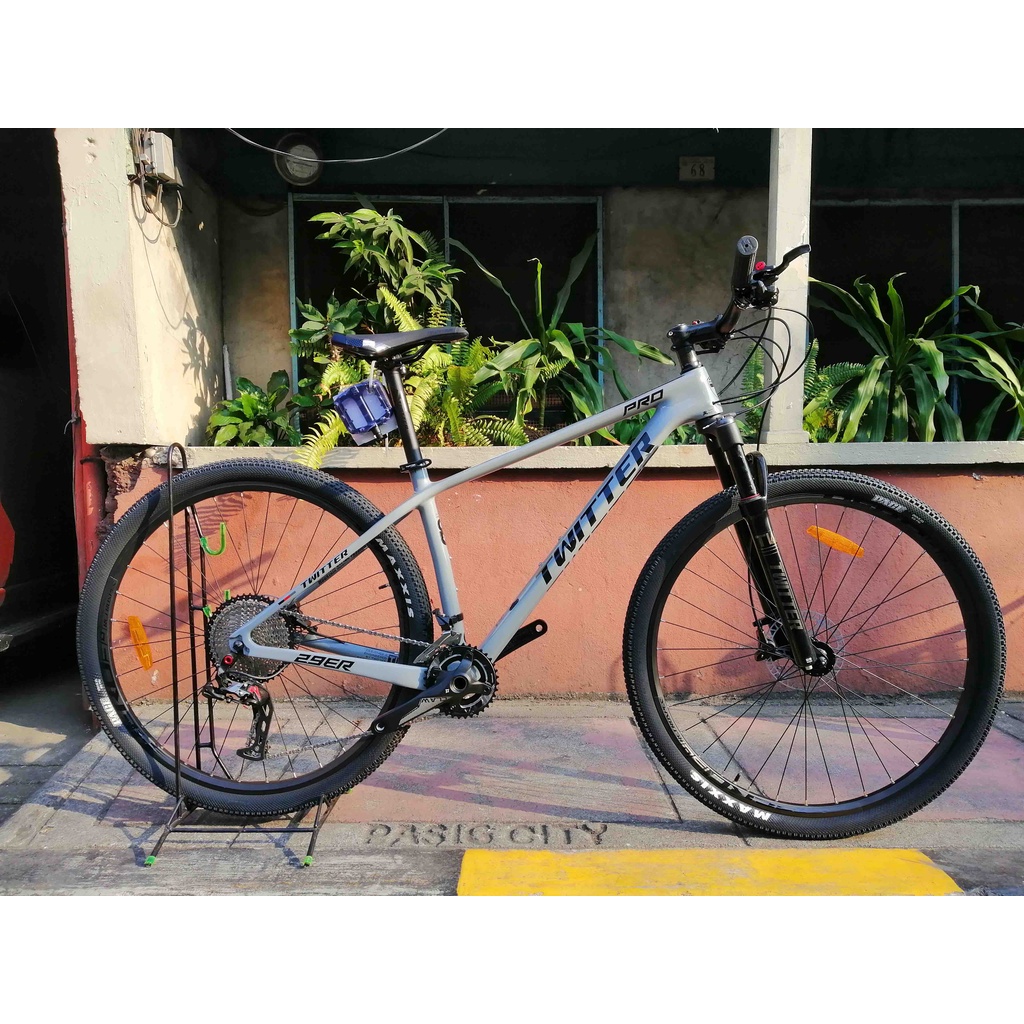 TWITTER LEOPARD 29ER CARBON MOUNTAIN BIKE WITH FREEBIES | Shopee ...