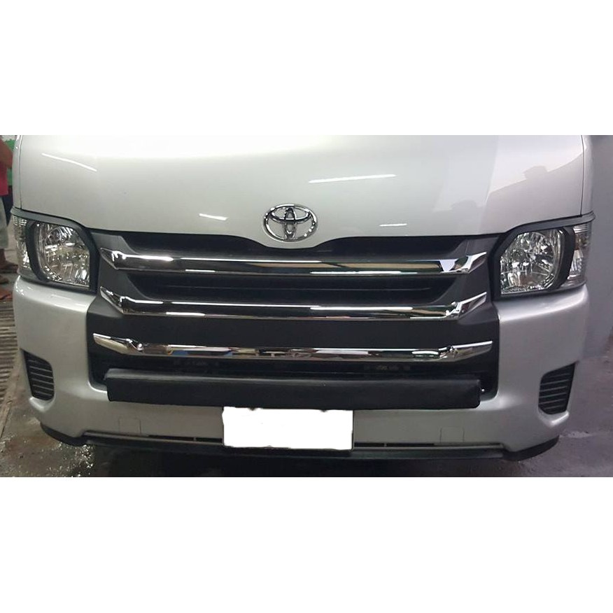 Black Modelista Grill with Chrome for Toyota Hiace GL Grandia 2014 to ...