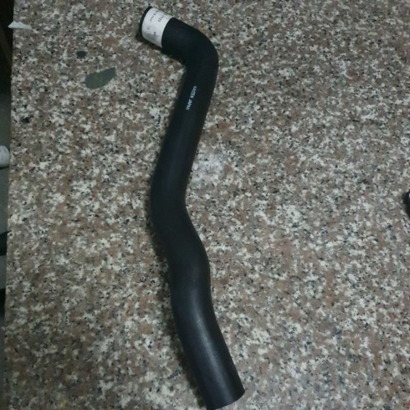 Radiator Hose Toyota Hi-ace 1994-2000 4x2 2L (Upper) | Shopee Philippines