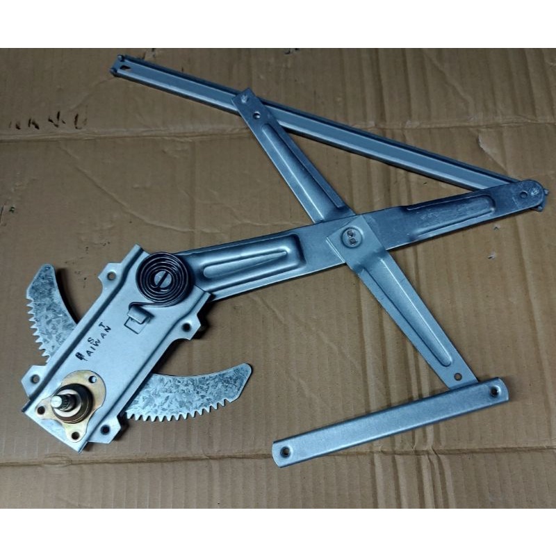 WINDOW MECHANISM ISUZU NKR OLD MODEL ORDINARY HEAVY DUTY | Shopee ...