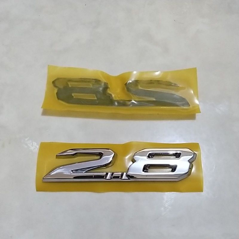 2,8 BRAND EMBLEM FOR TOYOTA FORTUNER LEGENDER 2022 ORIGINAL | Shopee ...
