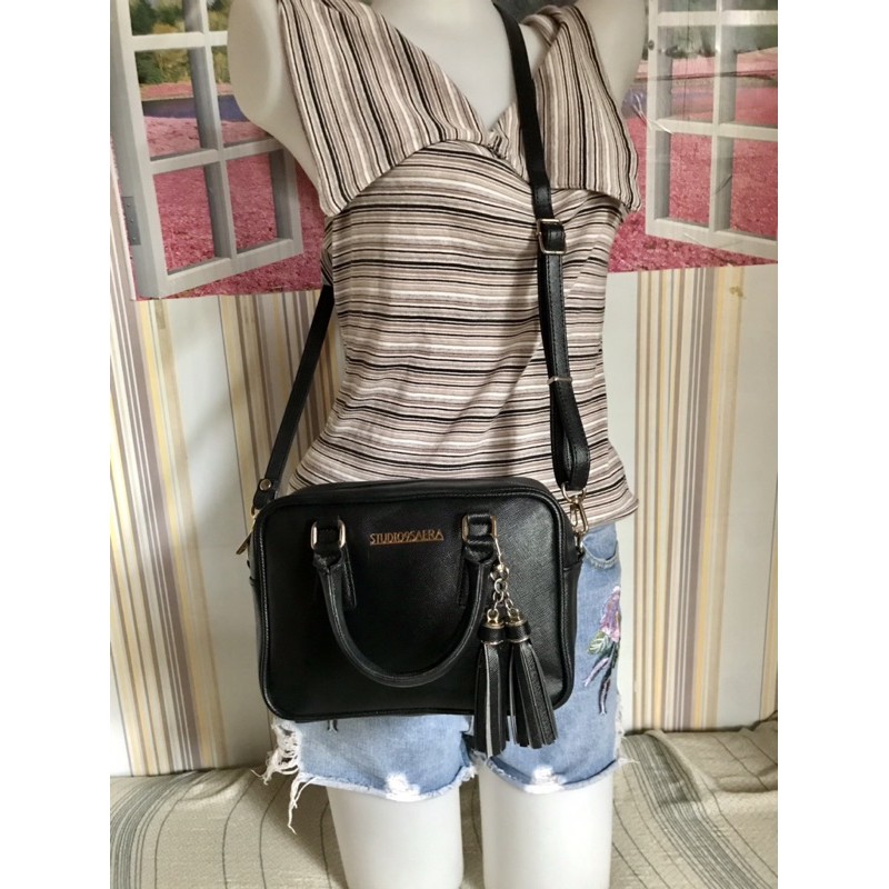 2 way bag Studio 9 Saera good as new safiano leather | Shopee Philippines