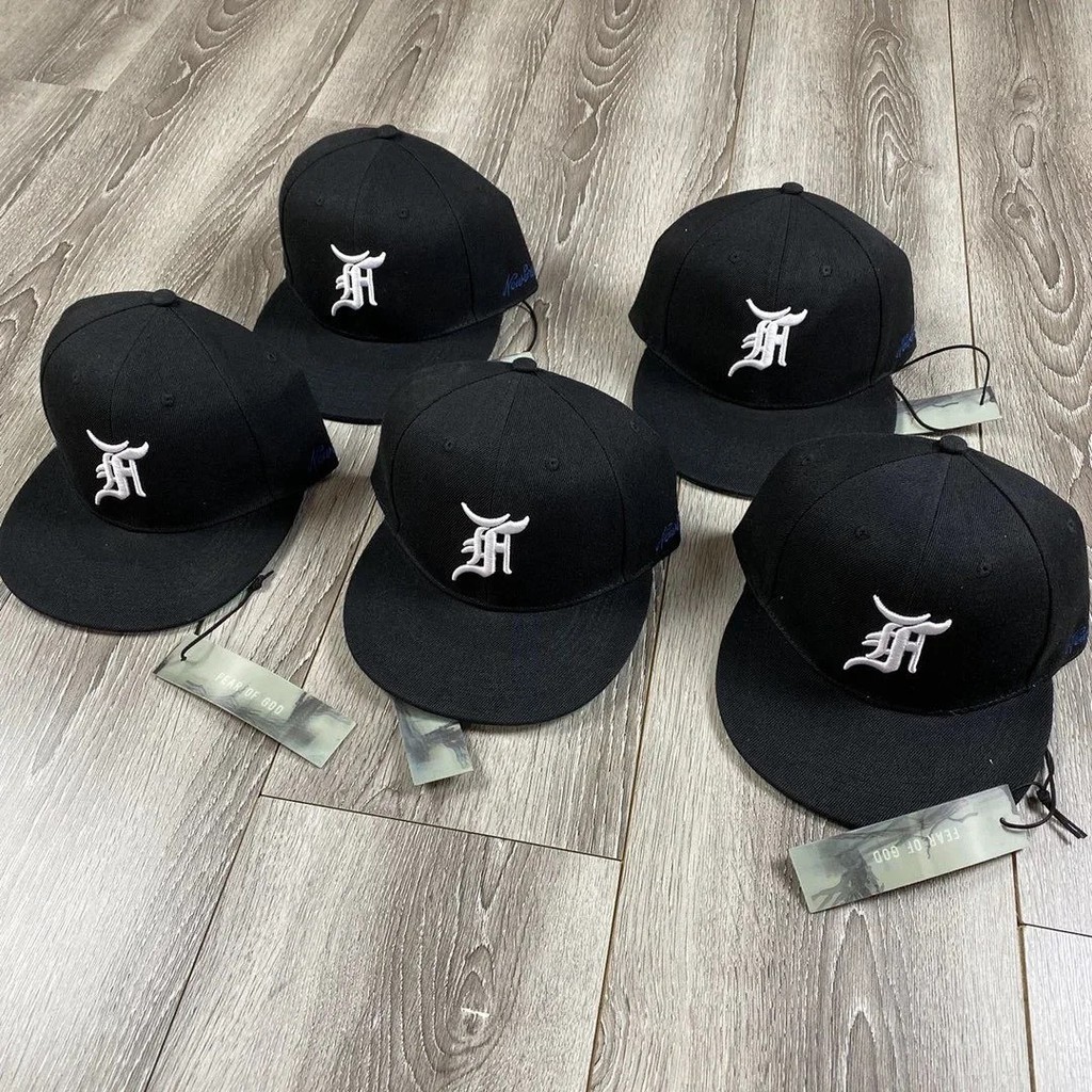 FOG ESSENTIALS New Era, FEAR OF GOD Essentials New Era Fitted Cap Black ...