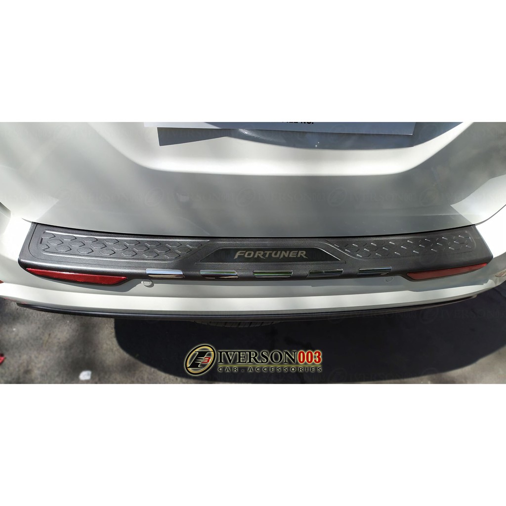 Rear Bumper Cover Stepsill for Toyota Fortuner | Shopee Philippines