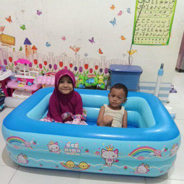 Mikoko Gee Kingdom 3300 square children's swimming pool - square ...