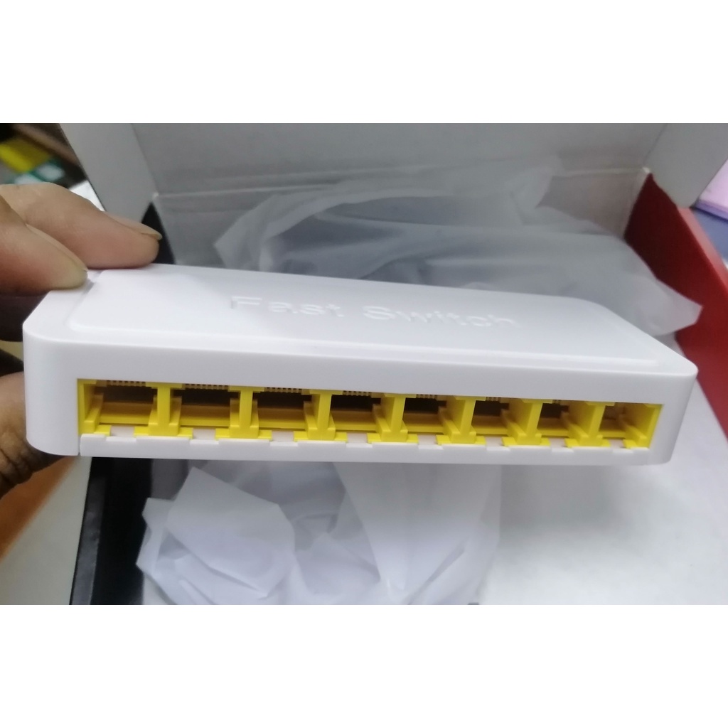 8-Ports 10/100mbps RJ45 Mini Switch Home Plug-and-Play Bypass Unmanaged ...