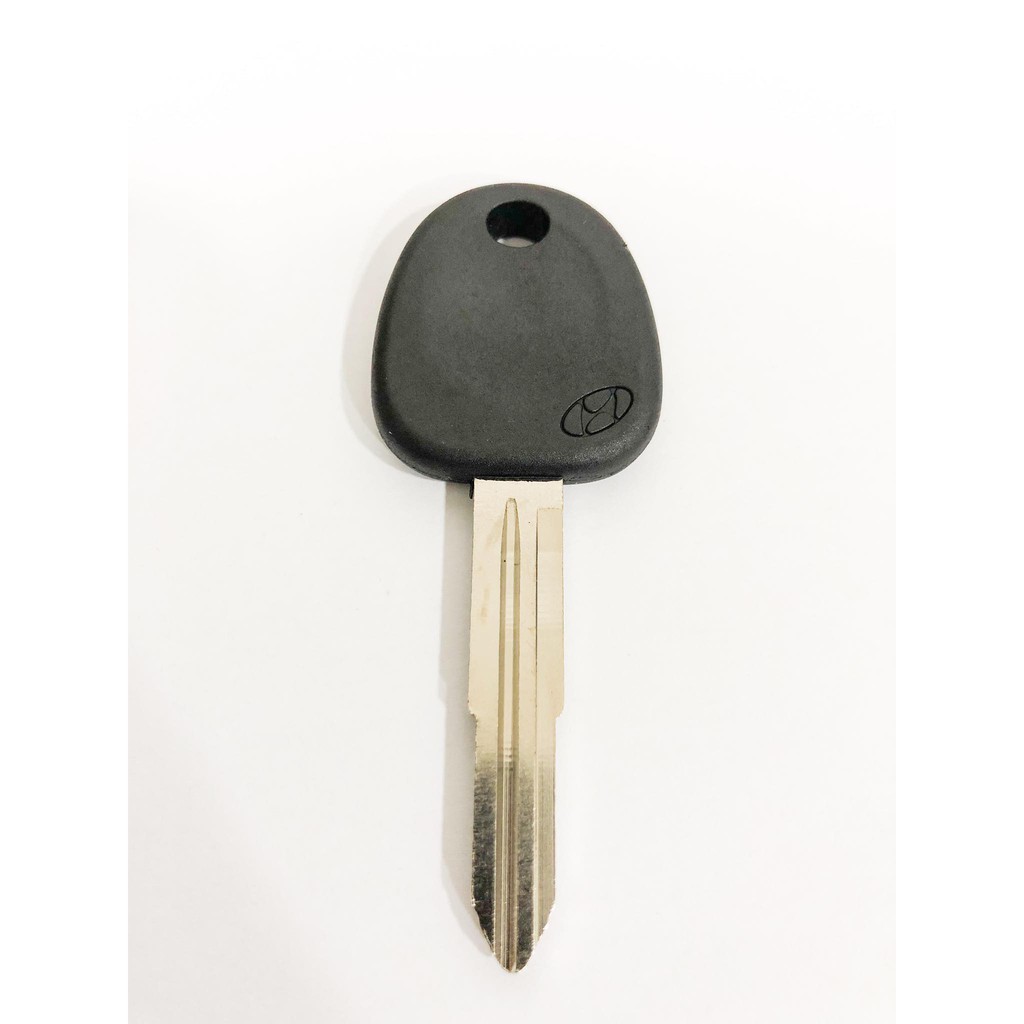 HYUNDAI STAREX OBLONG HEAD HCS KEYS | Shopee Philippines