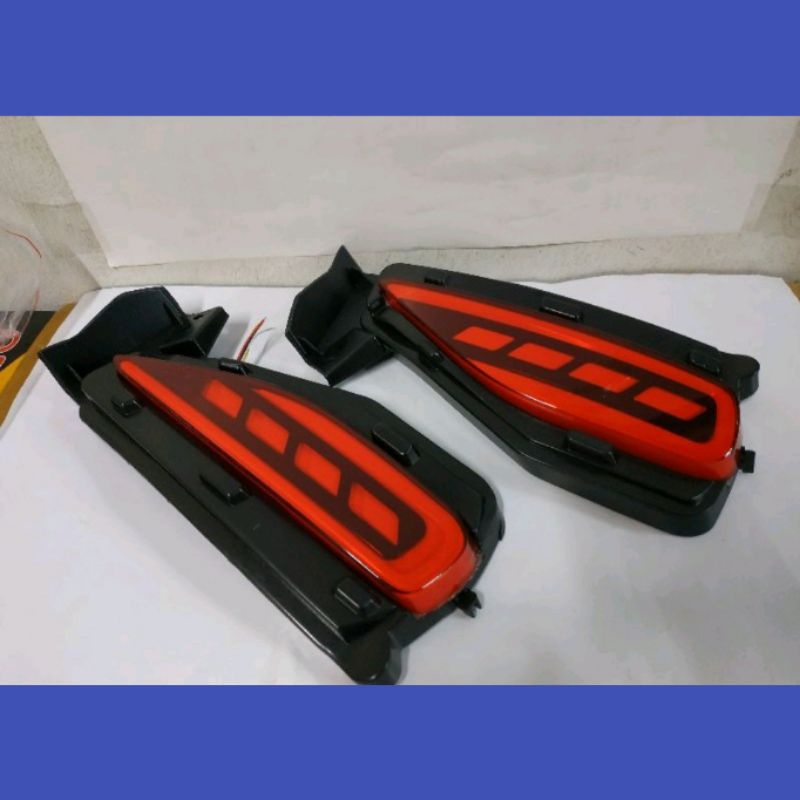 Fortuner 2016-2020 rear bumper lights | Shopee Philippines