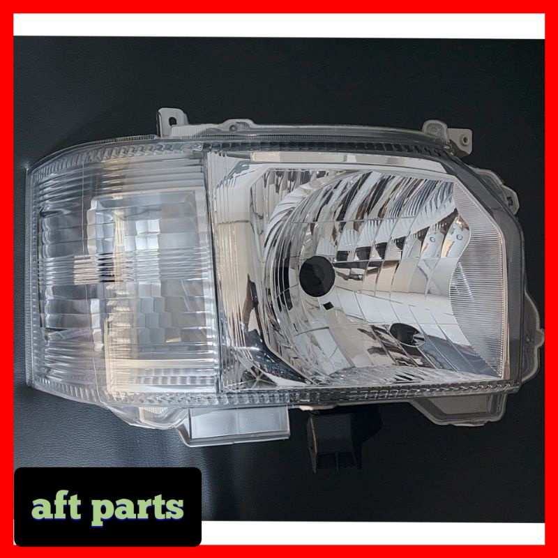 Toyota Hiace headlight head lamp light (Right side) | Shopee Philippines