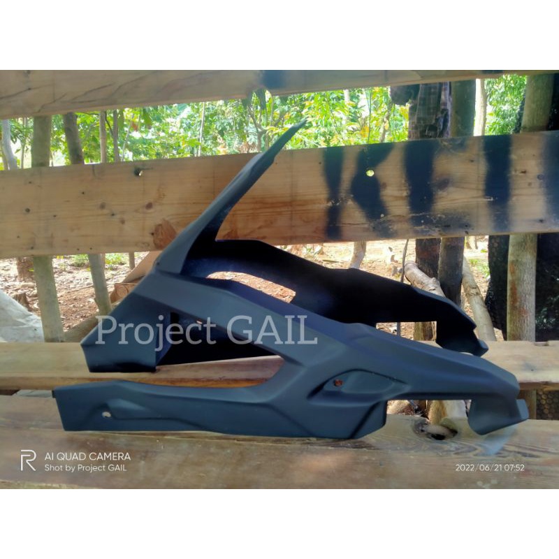 4 in 1 TIRE HUGGER (RUSI SSX 150/200, RUSI SIGMA 250, RUSI GAMMA 200 ...