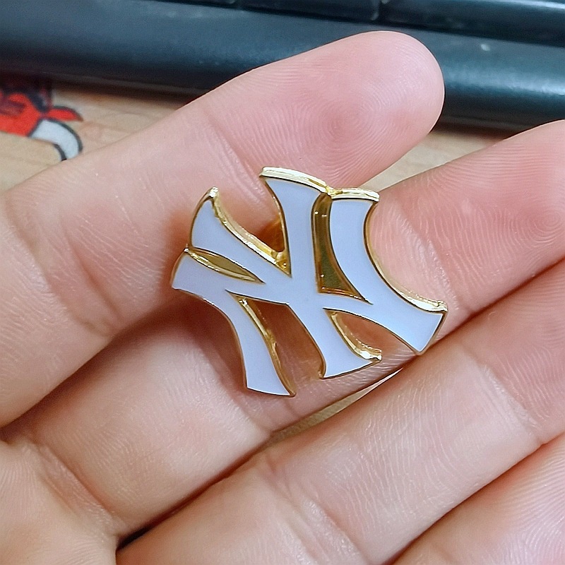 New Up MLB PINS Chicago White Sox Pittsburgh Pirates New York Yankees ...